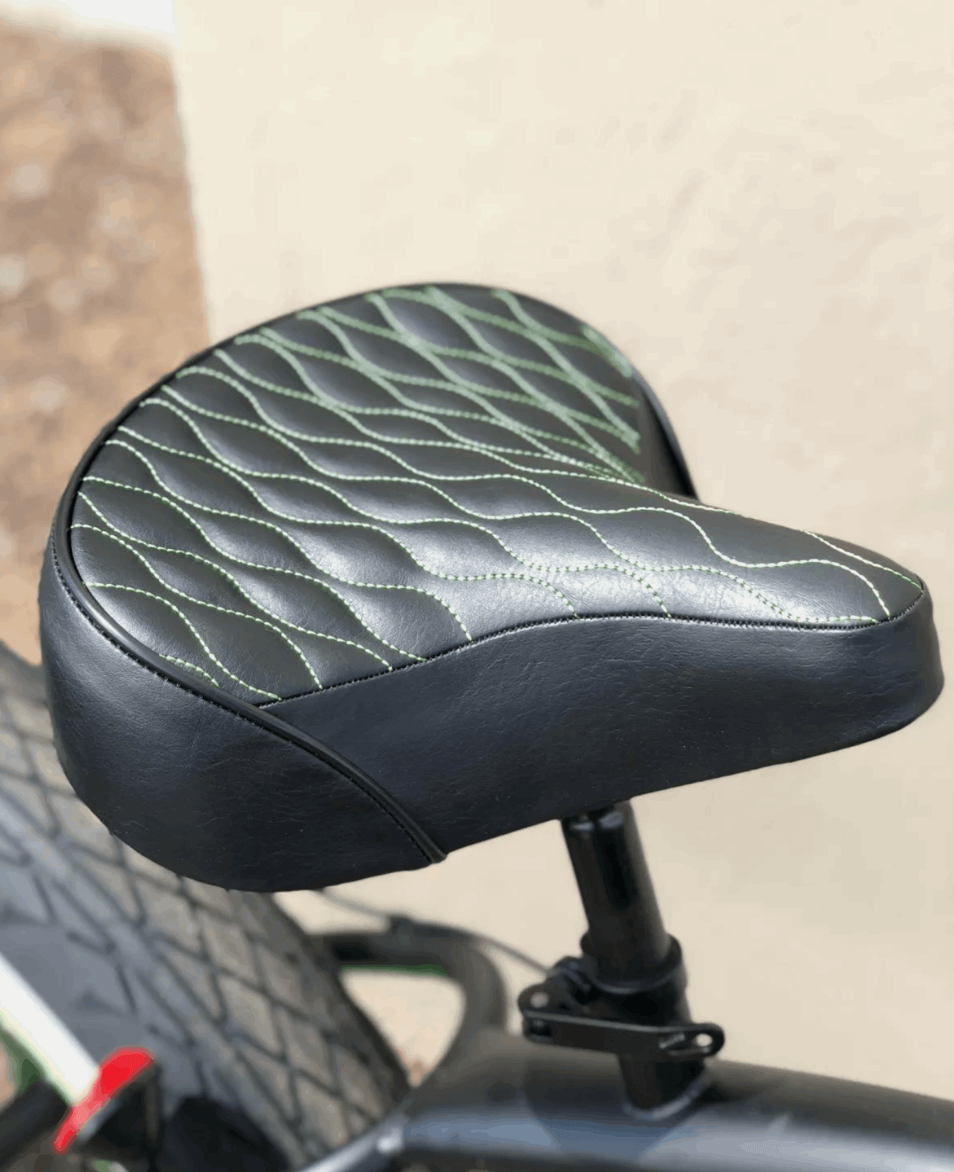 SIKK OEM Colored Stitch Comfort Seats – SIKK BICYCLES